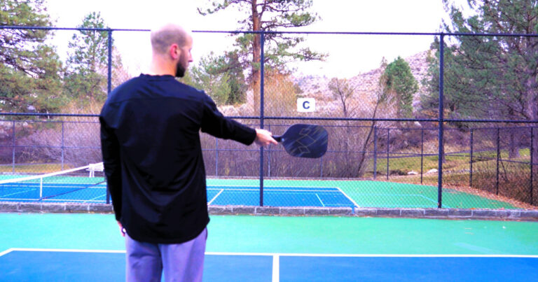 Mastering the Pickleball Forehand Technique – 8 Steps to Achieving a ...